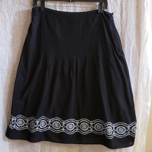 JM Collection | Skirts | Cotton Skirt With Embroidered Hem | Poshmark